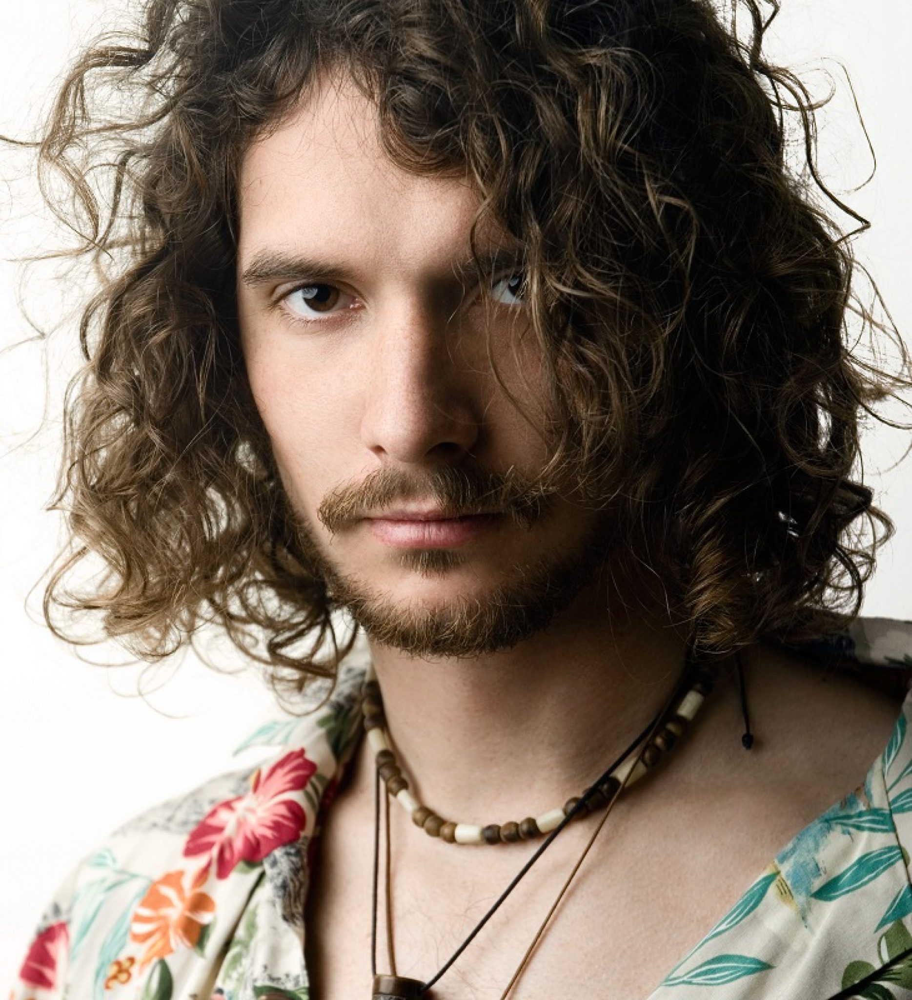 35 Popular Soul Patch Beard Styles - Choose Yours [2024]