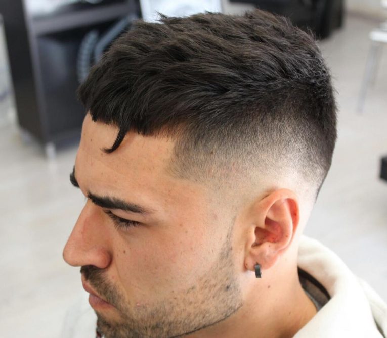 60 Modern Mushroom Haircuts - [The Latest 2021 Trend]