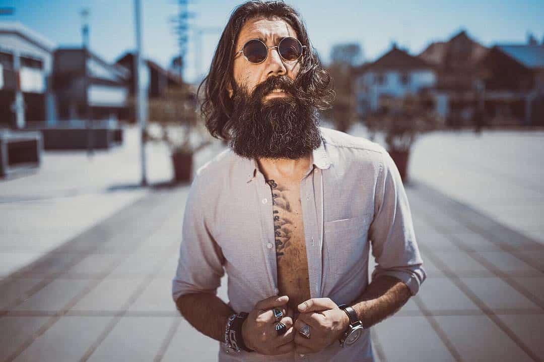 50 Chin-Length Haircuts For Men & How to Get Them
