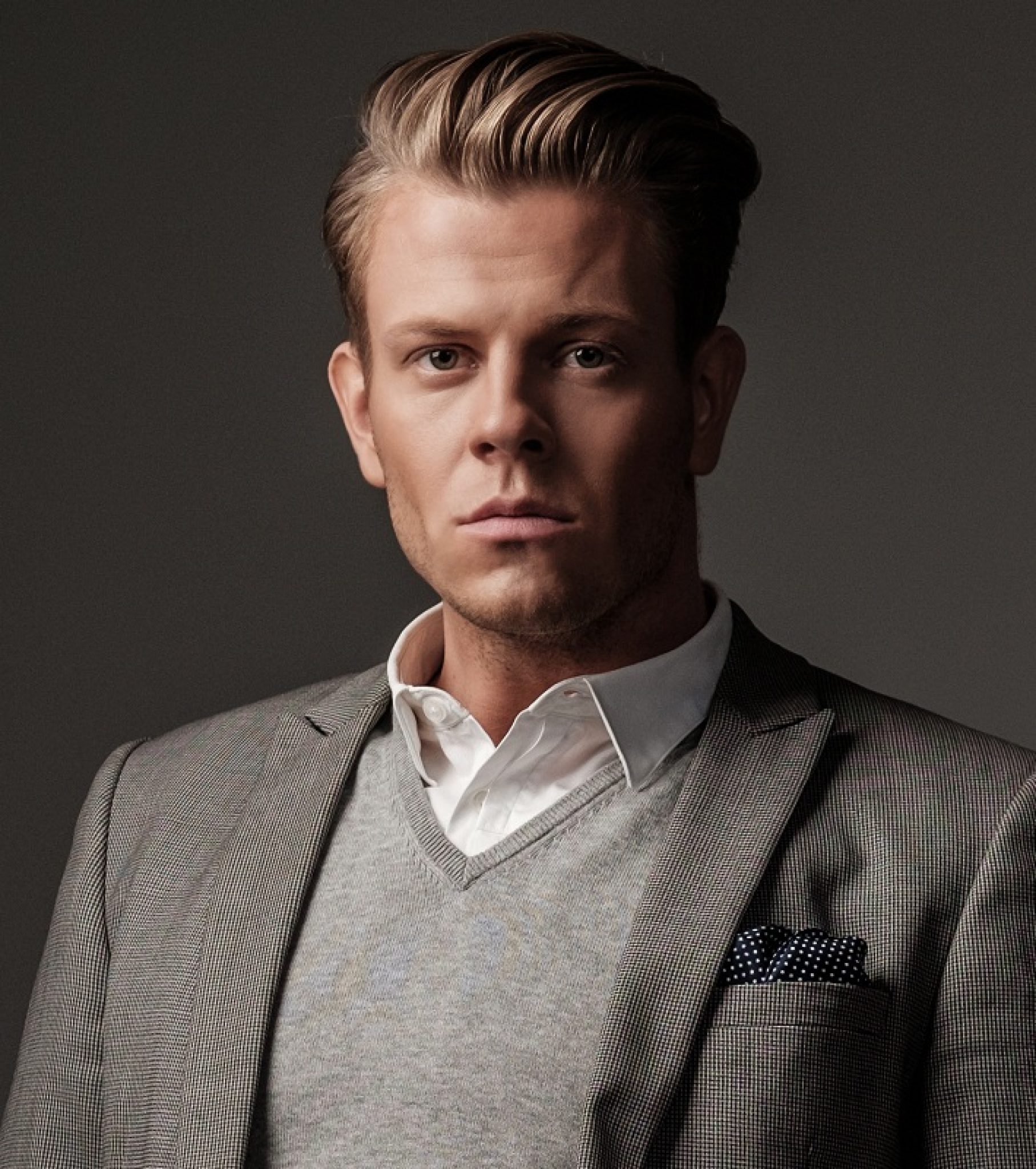 80 Ideal Professional & Business Hairstyles For Men In 2025